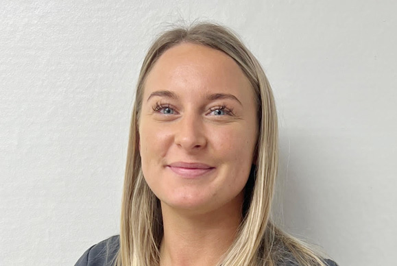 Dentist in Rochdale - Drake Dental Practice - NHS & Private